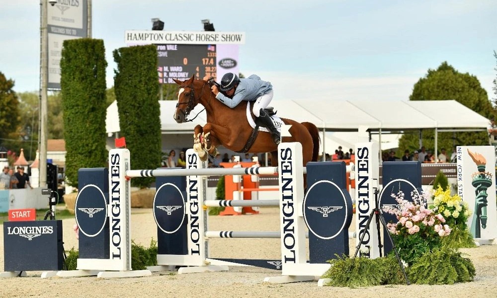 Aaron Vale Races to Victory in the $74,000 Longines Cup CSI 5* at The ...