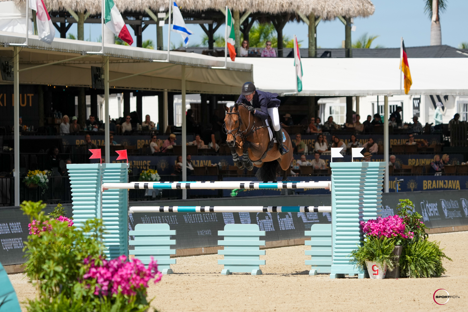 McLain Ward & First Lady “Sworn in” as the Winners of the $62,500 ...