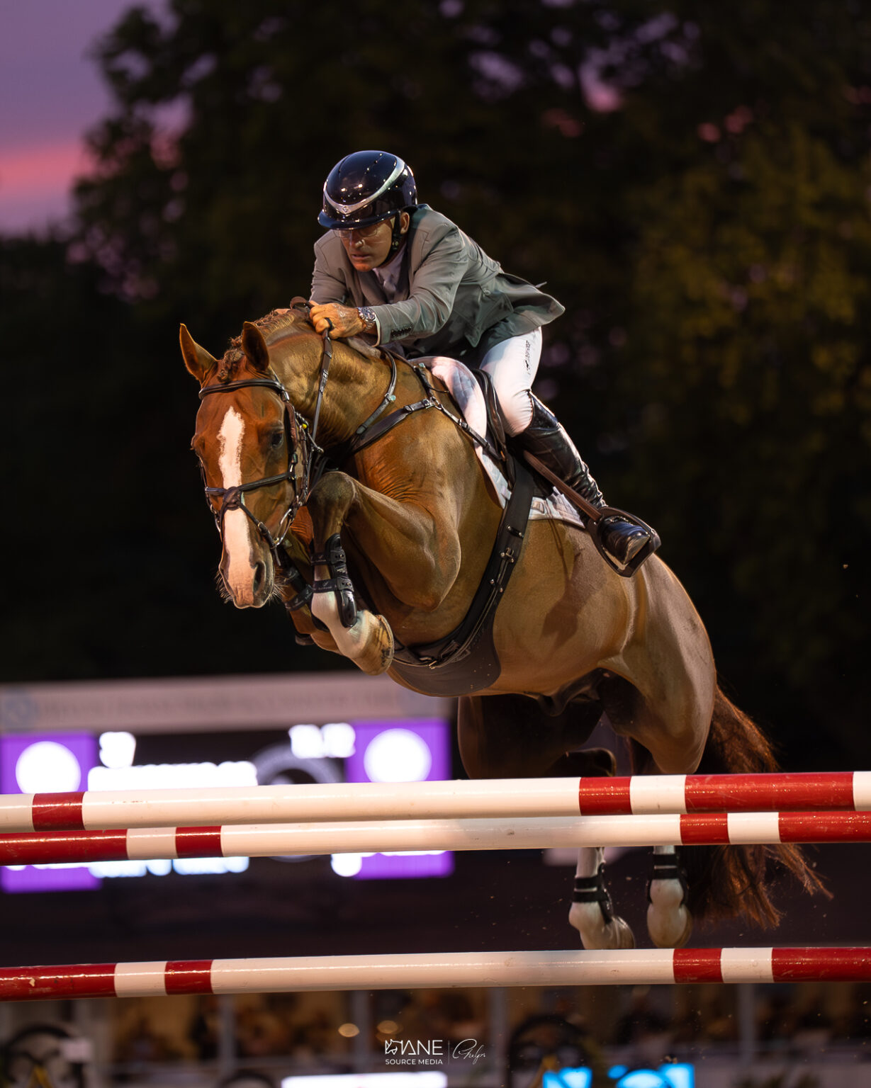 Aaron Vale & Carissimo 25 are the Conquerors of the $226,000 Sapphire ...