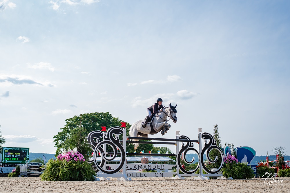 Emily Dehoff & Manou de Muze Triumph in the $30,000 Salamander ...