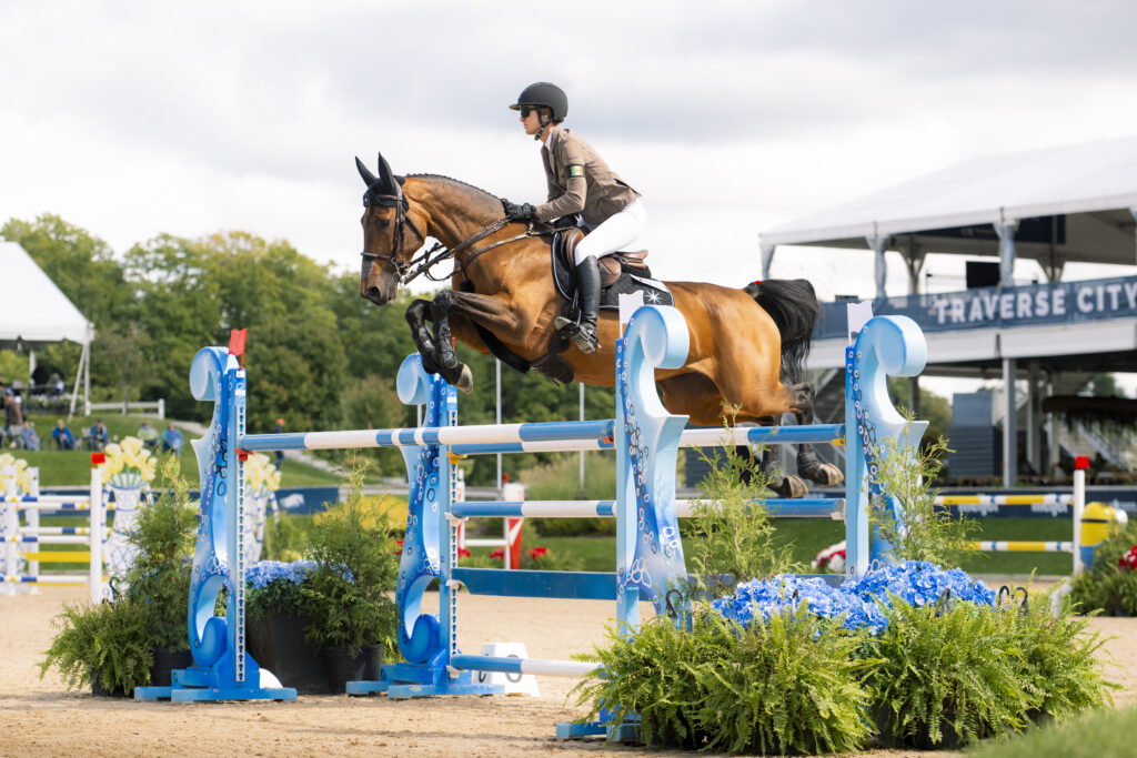 Charlotte Jacobs Closes the Silver Oak Jumper Tournament Winning the ...